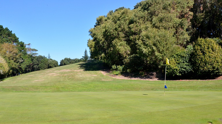 Manukorihi | Taranaki Golf